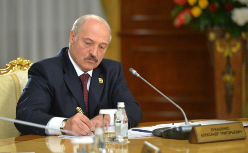 President of Belarus signs a decree on creation of cryptobanks ABC.AZ